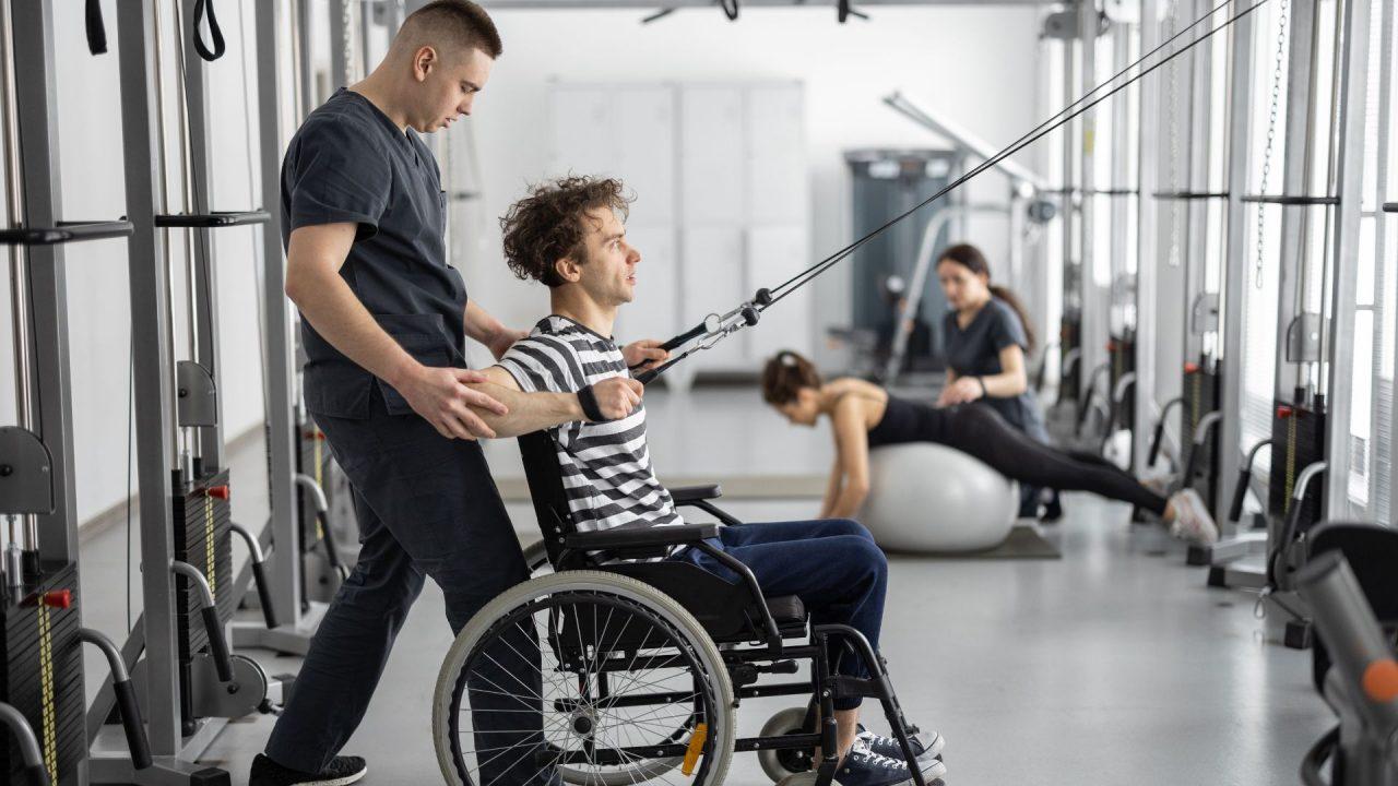 The most common exercise mistake that limits people living with a ...